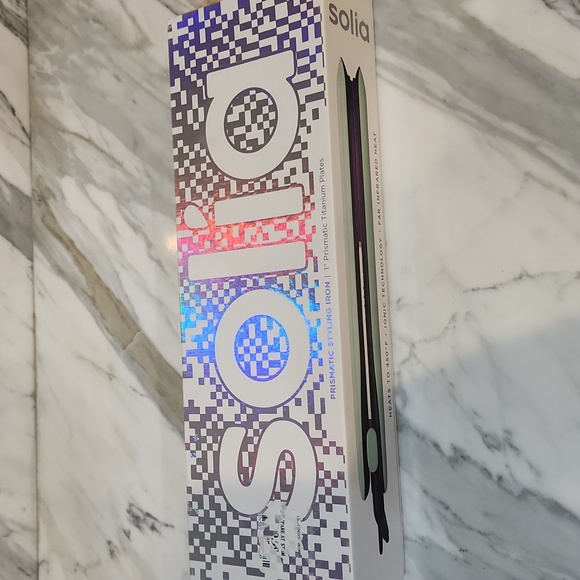 Solia | Hair | Solia Prismatic Styling Iron Prismatic Titanium Plates ...